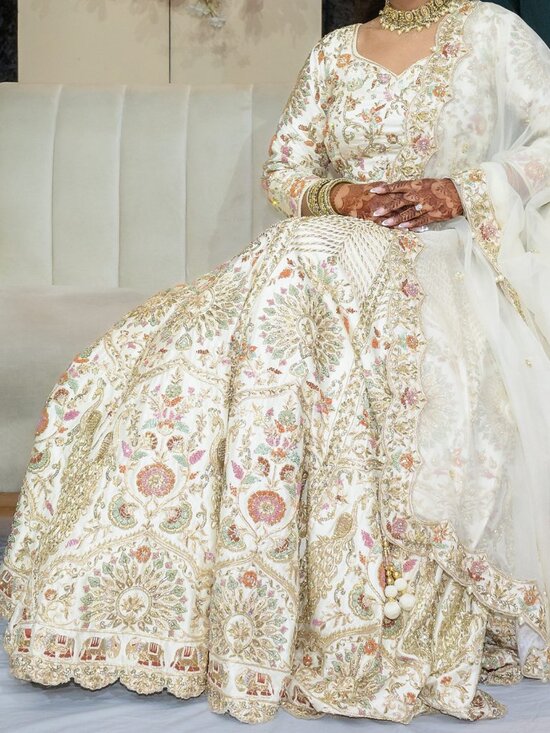 Well Groomed | Lehengas | Well Groomed Bridal Cream Lehenga | Poshmark